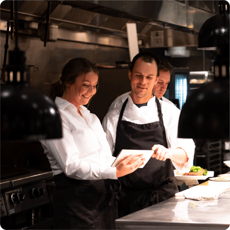 What is the Operator Experience in foodservice?